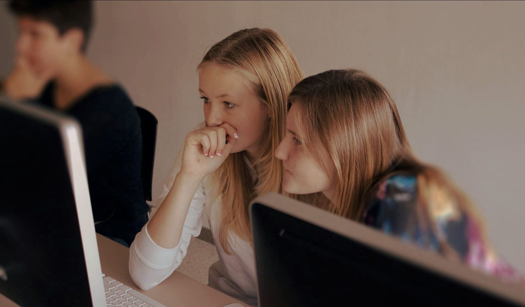 Orientierung im Raum: Schatzsuche auf swisstopo – Archijeunes